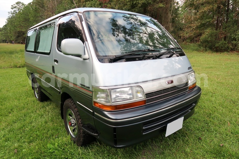 Acheter occasion voiture toyota hiace gris à import - dubai, harare ...